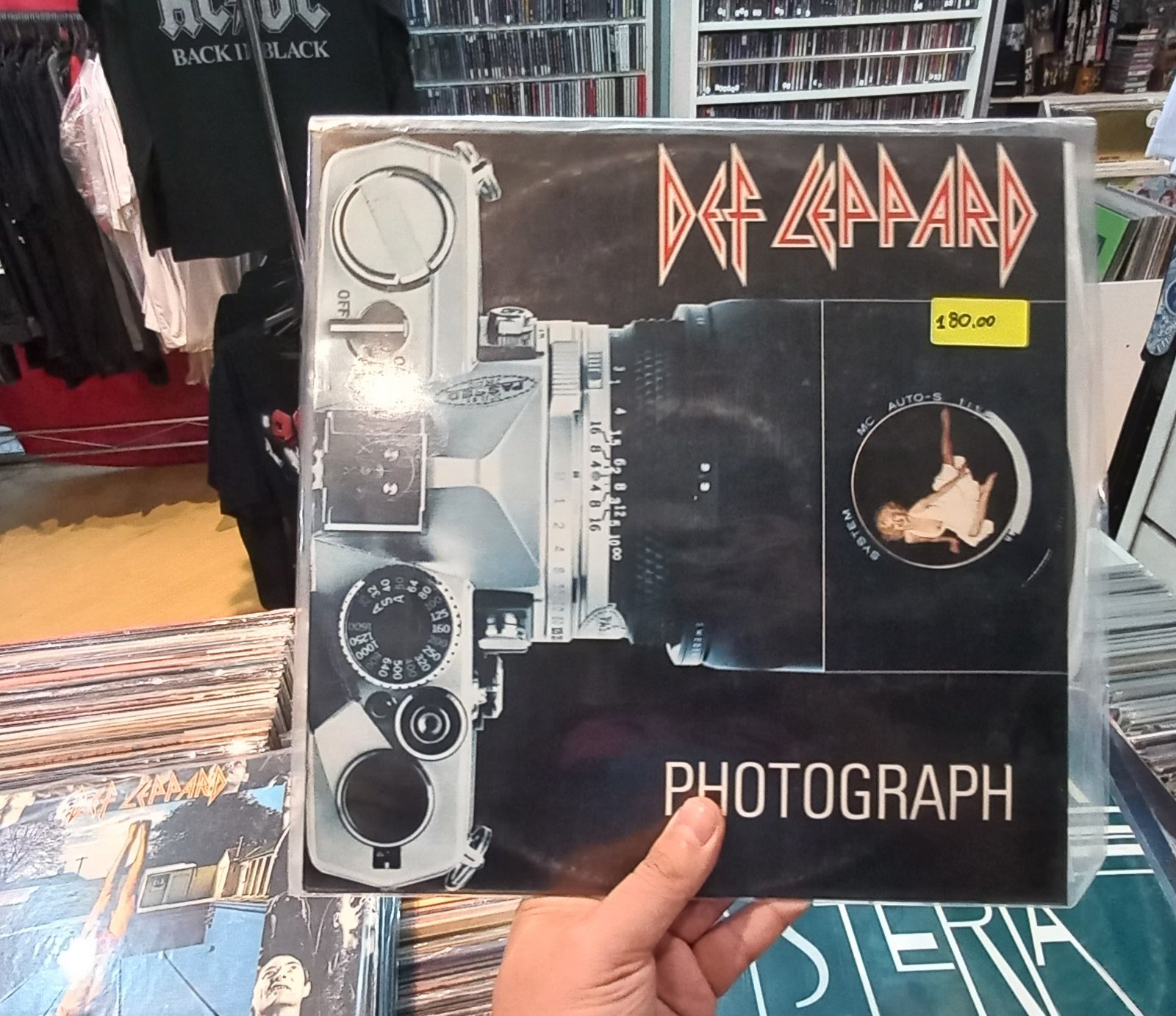 DEF LEPPARD - PHOTOGRAPH - Lets Rock Store
