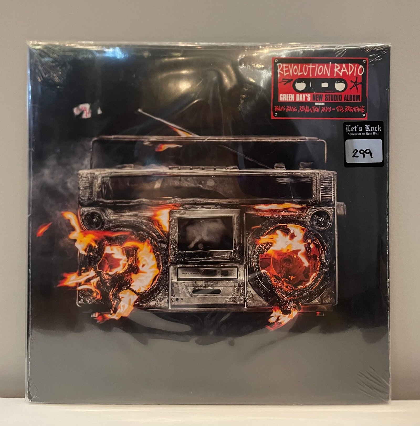 GREEN DAY - REVOLUTION RADIO - Lets Rock Store